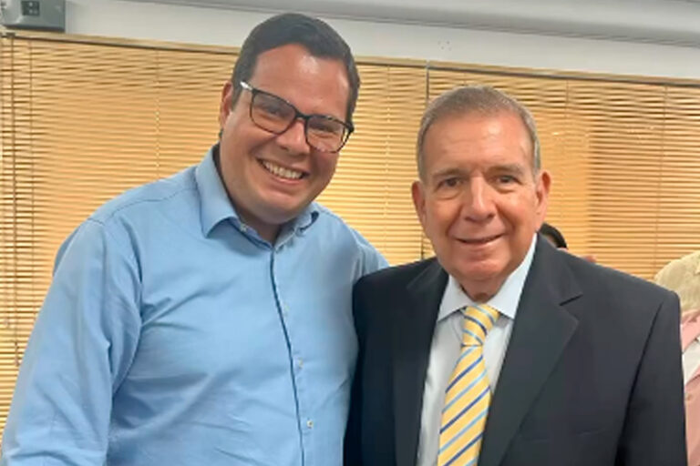 dirigente Juan Carlos Caldera respondió con una foto junto a Edmundo ...
